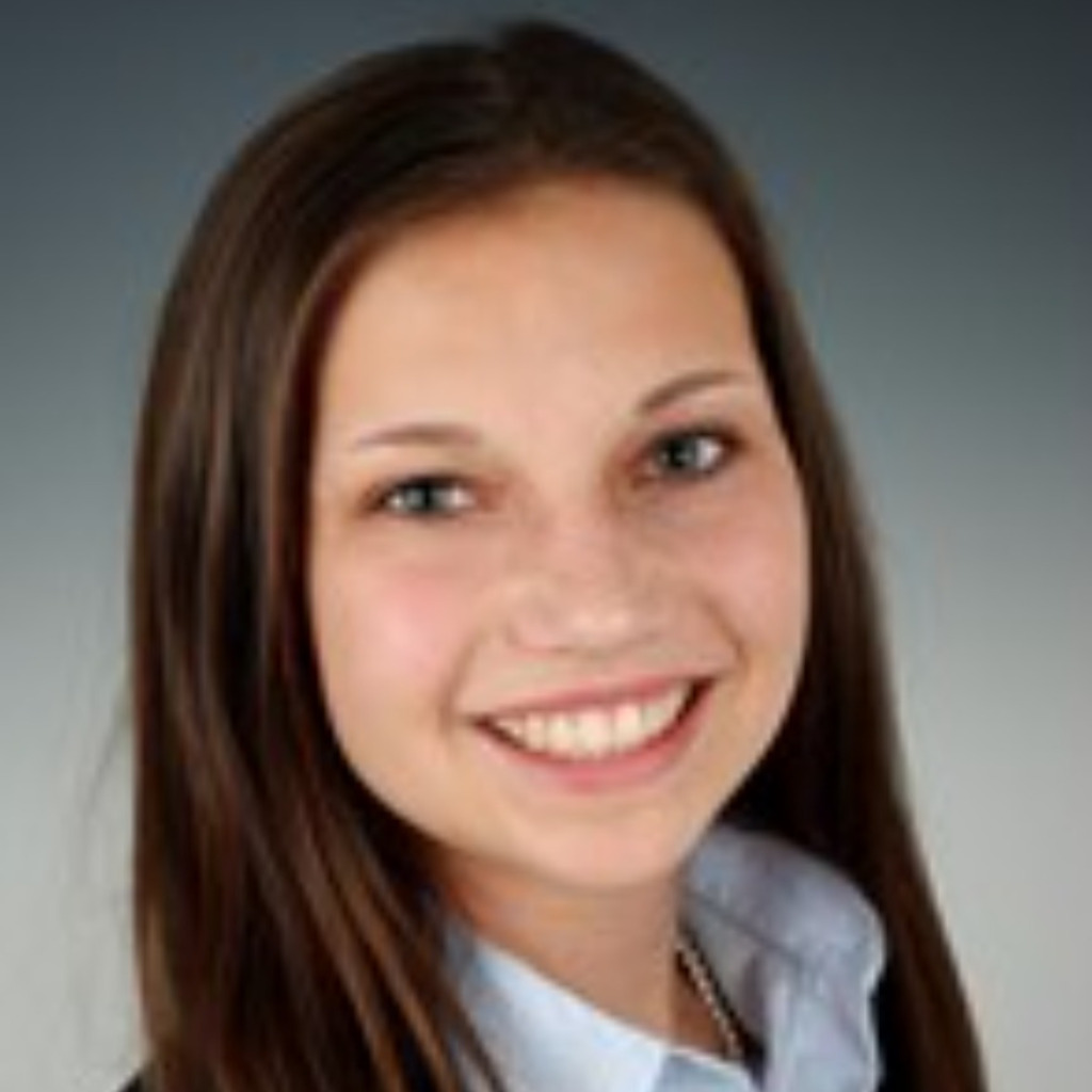 Julia Lang's Instagram, Twitter & Facebook on IDCrawl