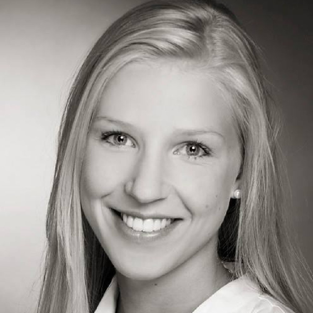 Lisa Hartmann's Instagram, Twitter & Facebook on IDCrawl