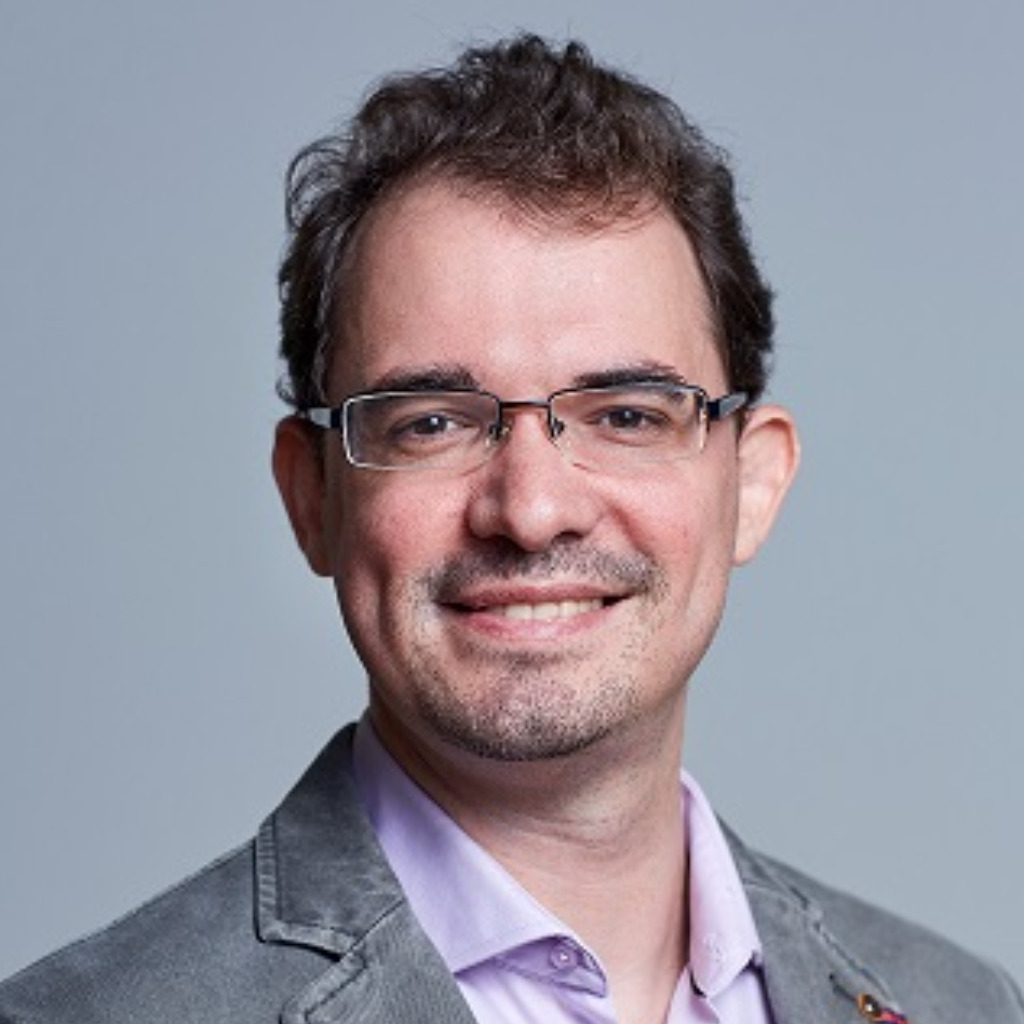 Sebastian Weiß - Inside Sales Manager Virtual Infrastructure ...