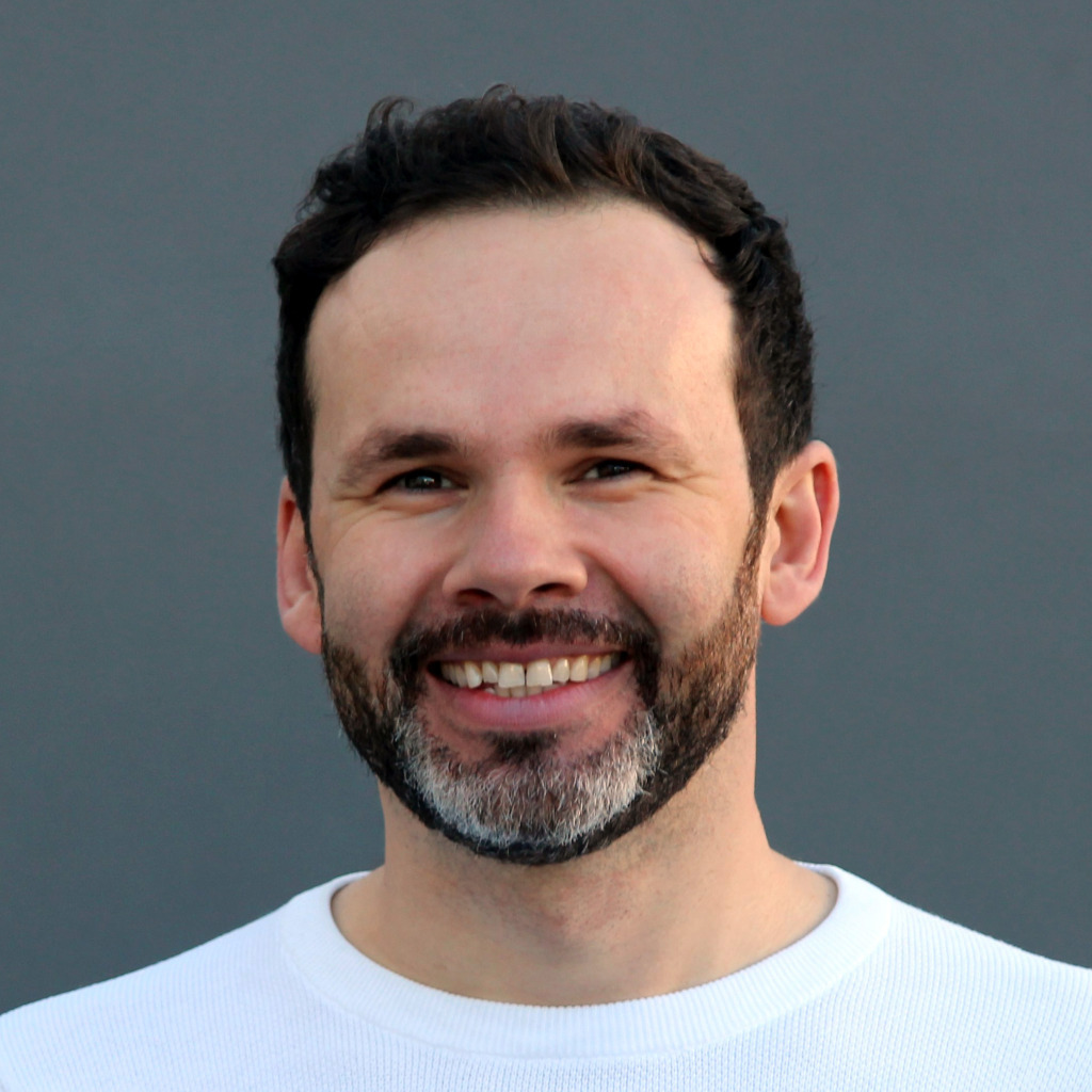 Albert Miller's Instagram, Twitter & Facebook on IDCrawl