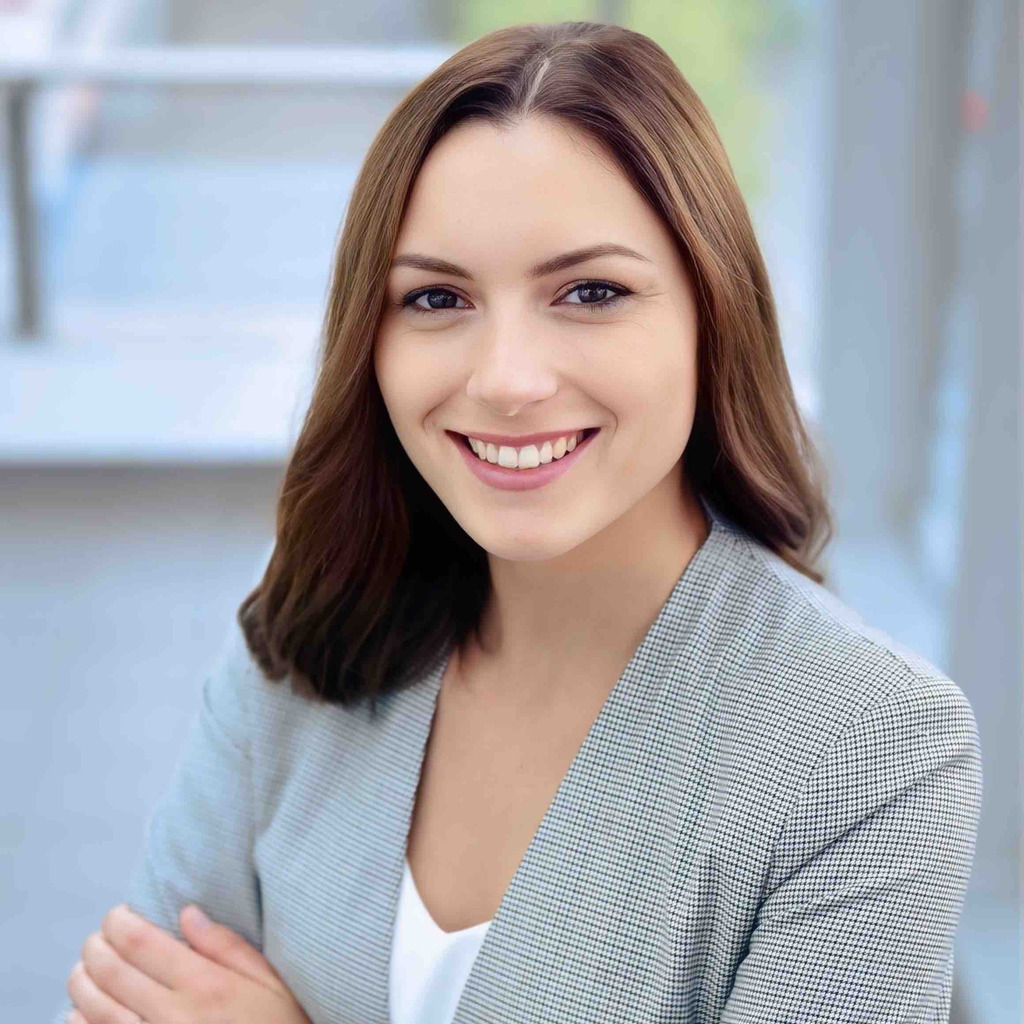 Sandra Wiedemann - Medizinische Fachangestellte - Klinikum Maximilian ...