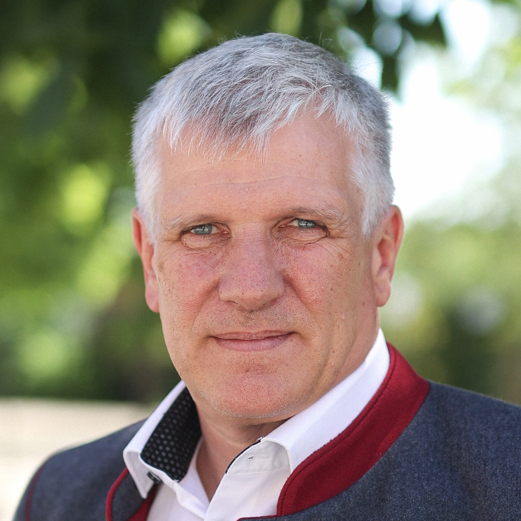 Michael Hirth - Recruiting Manager - Versicherungskammer Bayern | XING