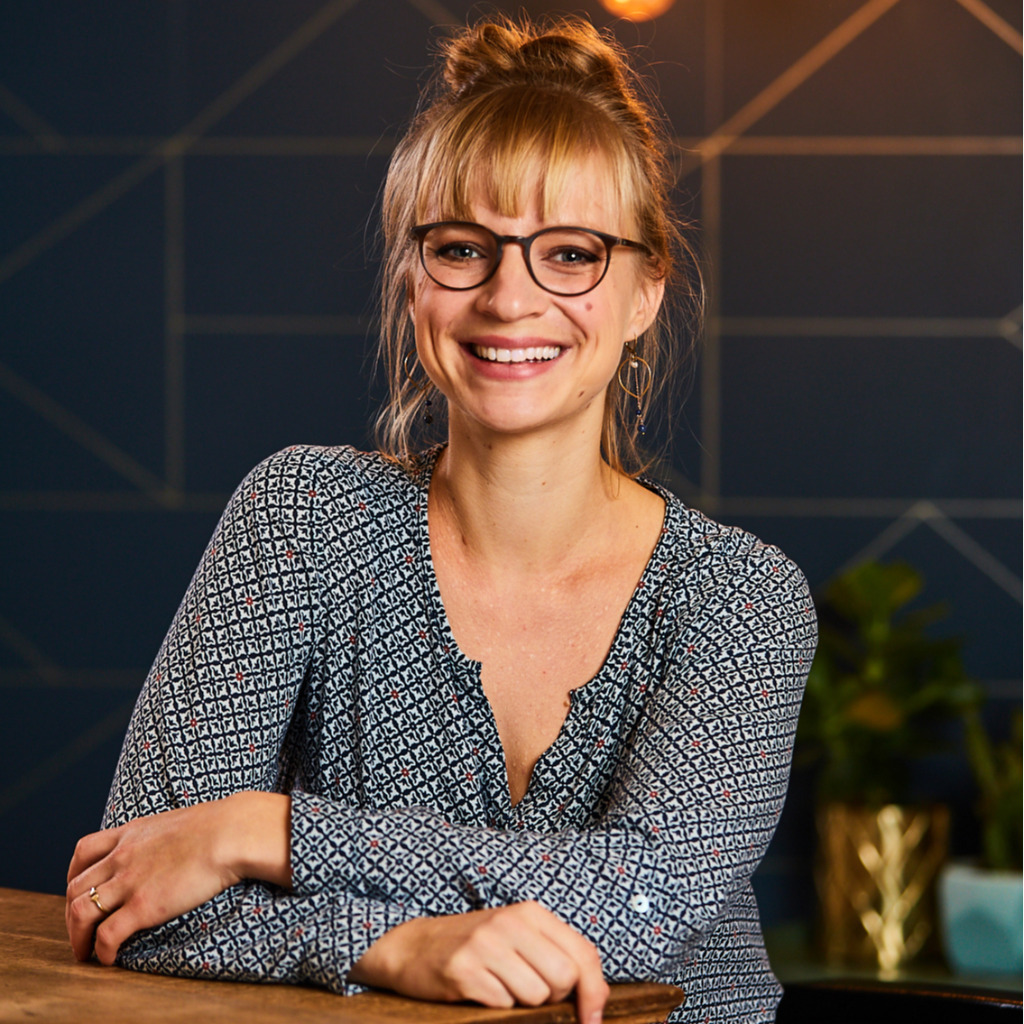 Anna Munz - Mitarbeiterin Marketing und Vertrieb - nonsolo Verlag UG | XING