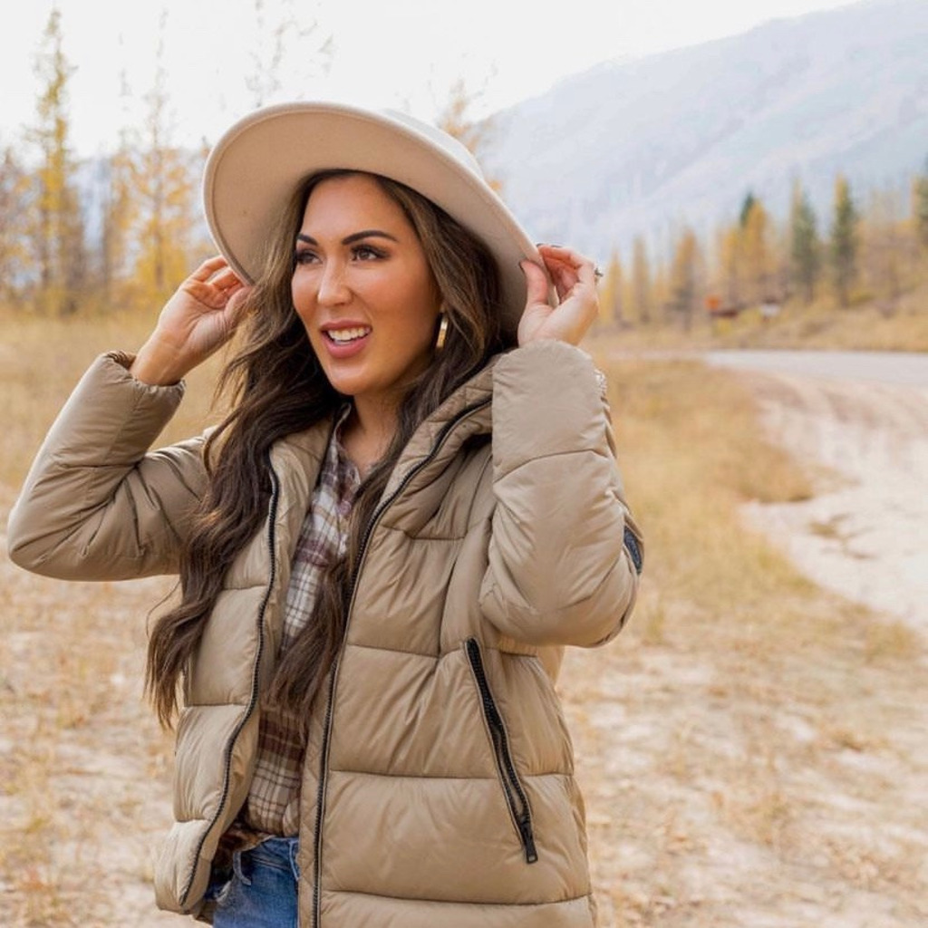 Clara Walker - Financial Consultant - Neophire | XING