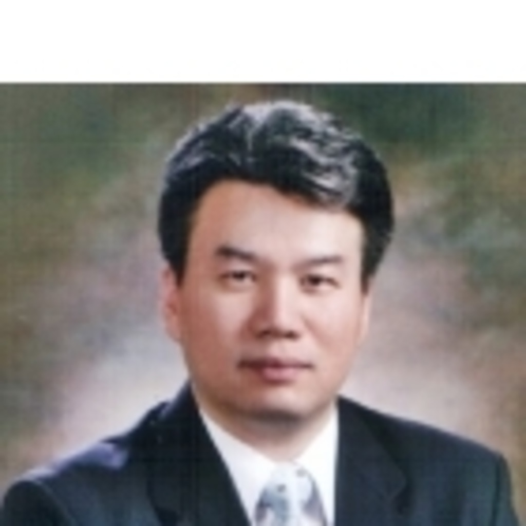 Michael Han - 사장 - UBITRA | XING