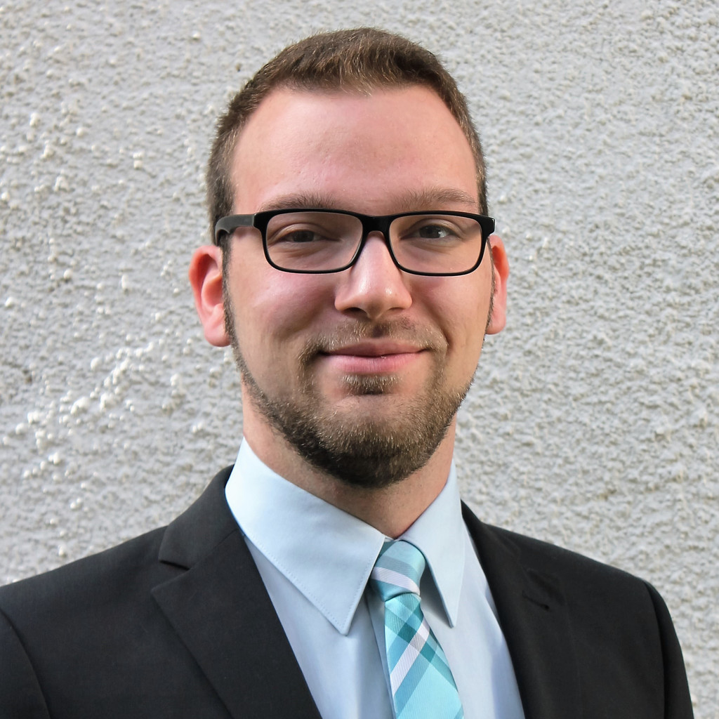 Henning Janssen - Service Delivery Manager - Siemens AG, Digital Industries | XING