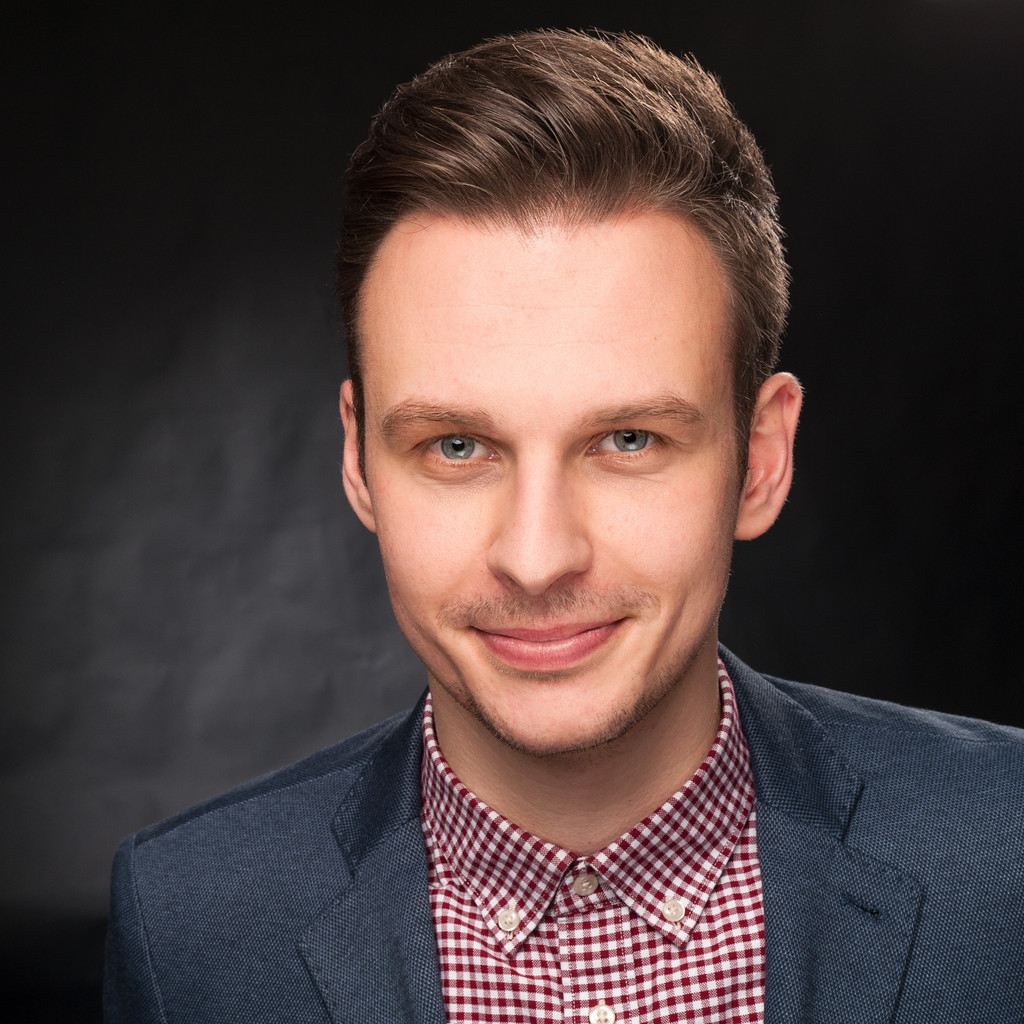 Tim Grams Founder Blogger Der Bloggende Bahner XING Tim Grams Founder Blogger Der Bloggende Bahner XING