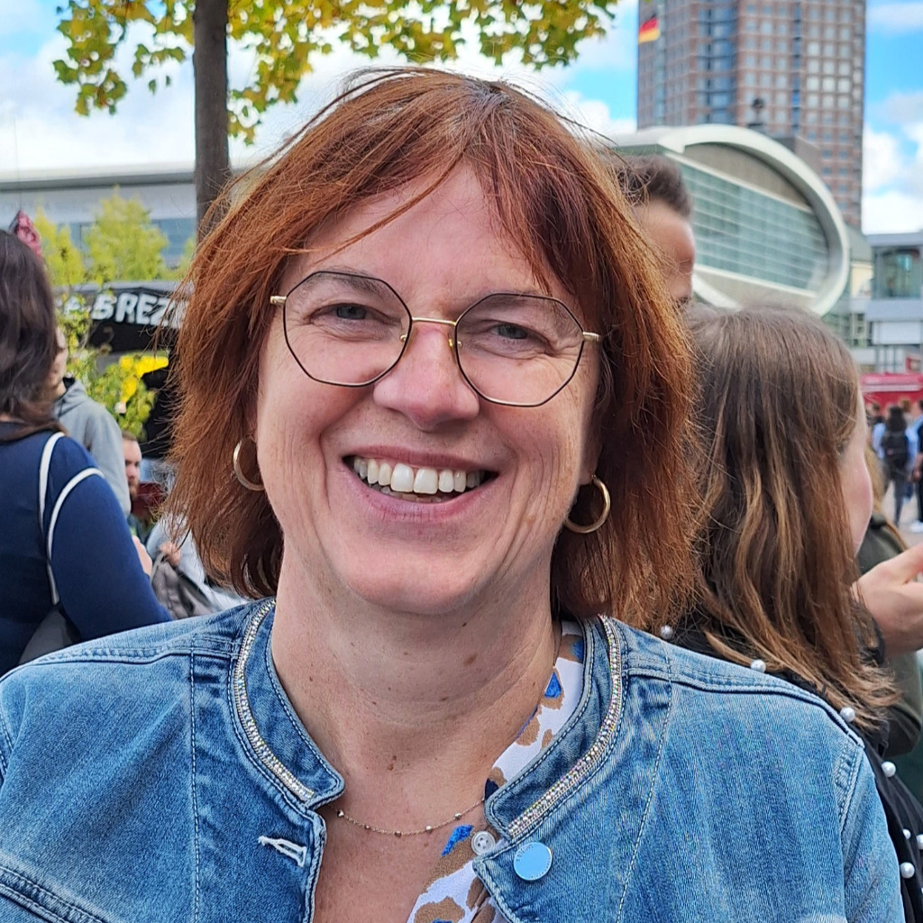 Angela Steiner - Pfarramtssekretärin im Sabbatical - Evang.-Luth ...