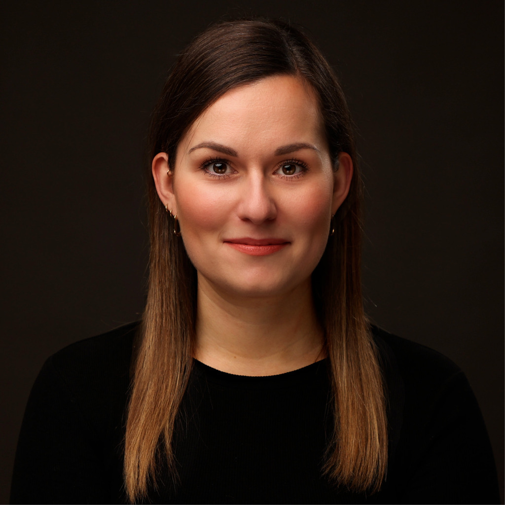 Astrid Kariger - Leitung Marketing - ibau GmbH | XING