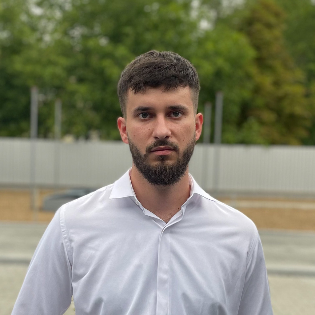 Alexandru Pislaru - Amazon delivery - Amazon | XING