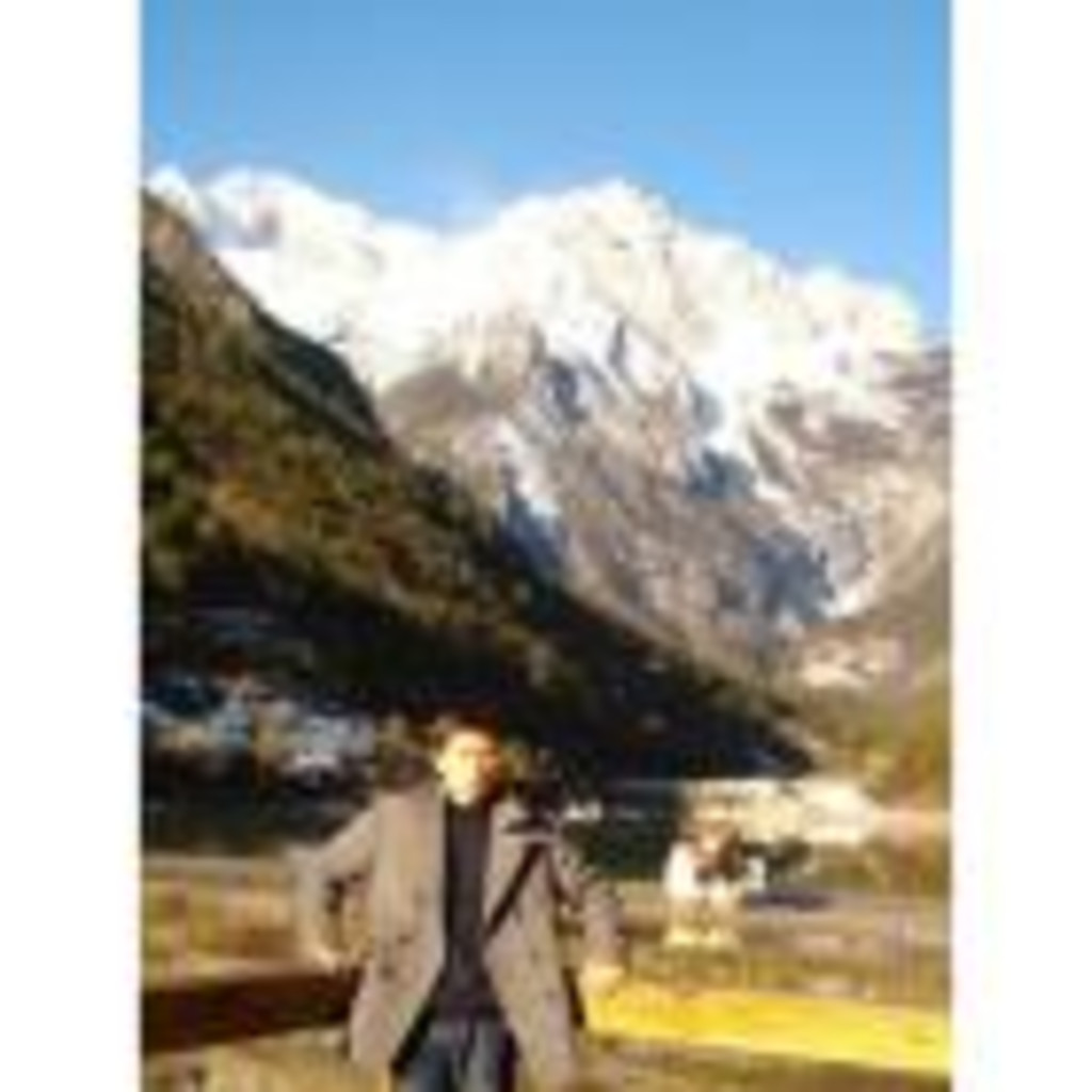 Jason Zheng - Managing Director - ZhongYi Bag Manufacturer CHINA Ltd | XING