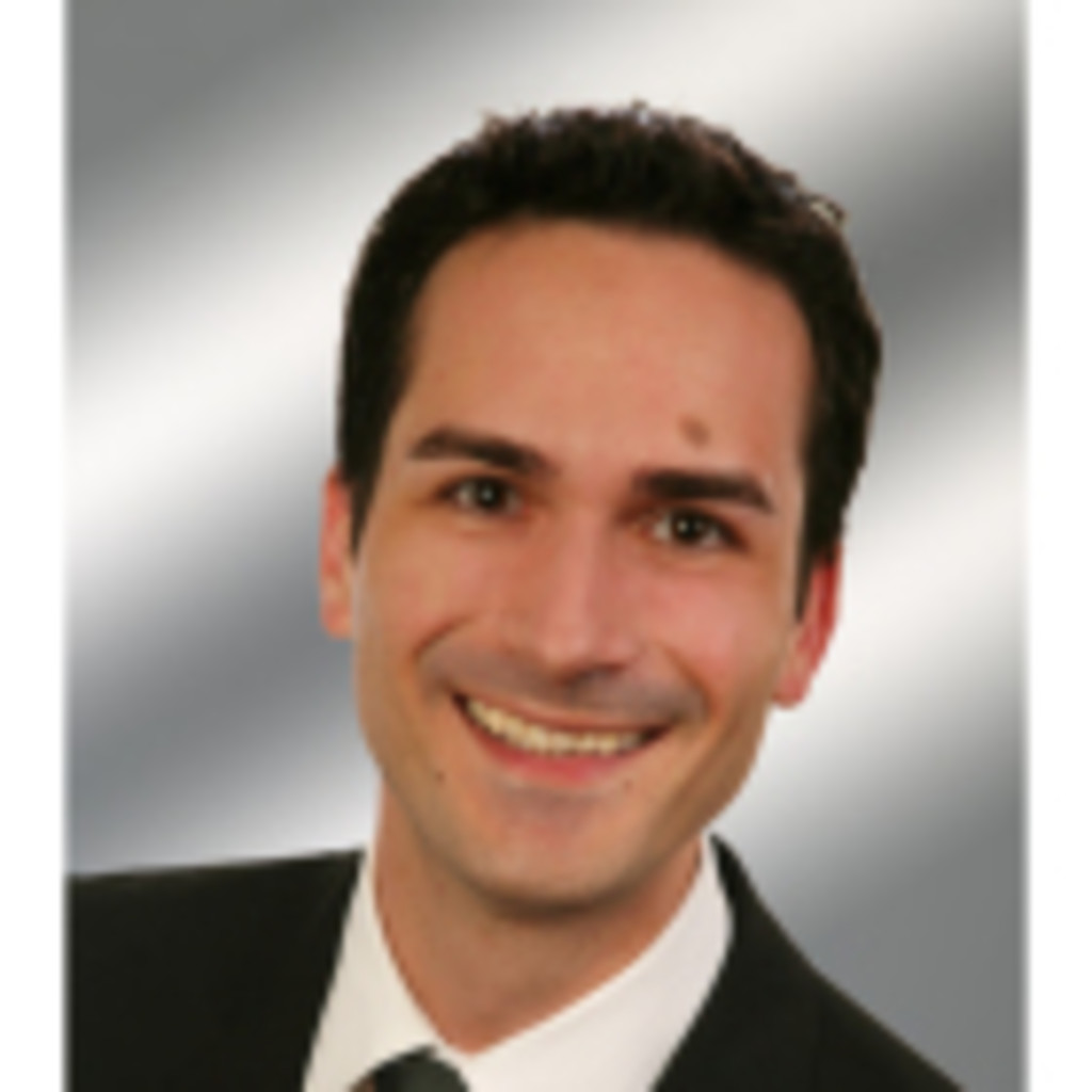 Christian Grohotolsky - Portfolio Manager Investment Services - Credit ...