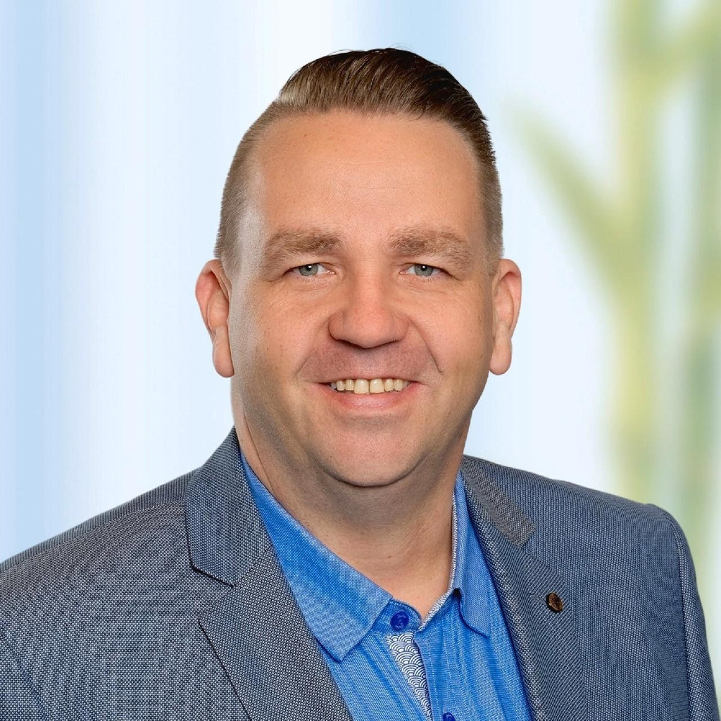 Kai Adler - Versicherungsfachmann - VRK - Versicherer im Raum der ...