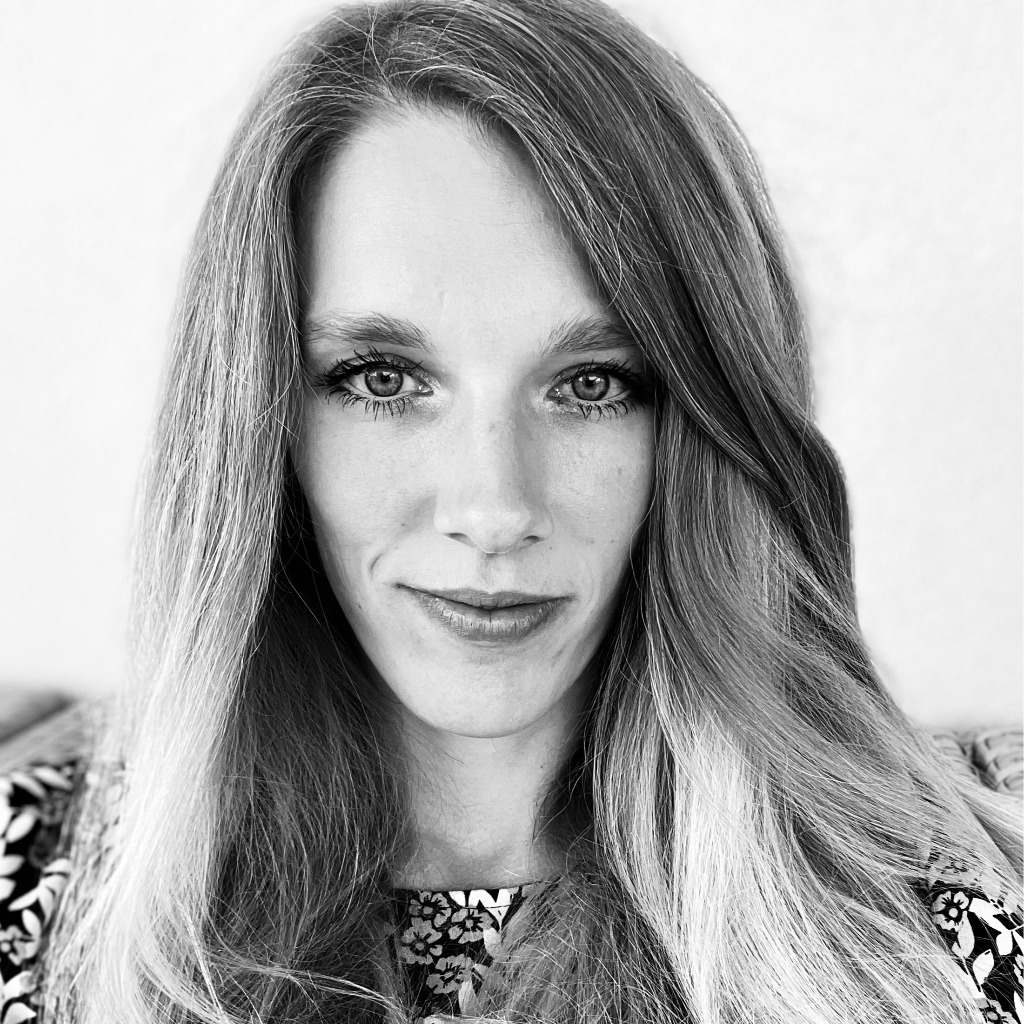 Eva Richter-Yin - Procurement Specialist - HOYER GmbH | XING