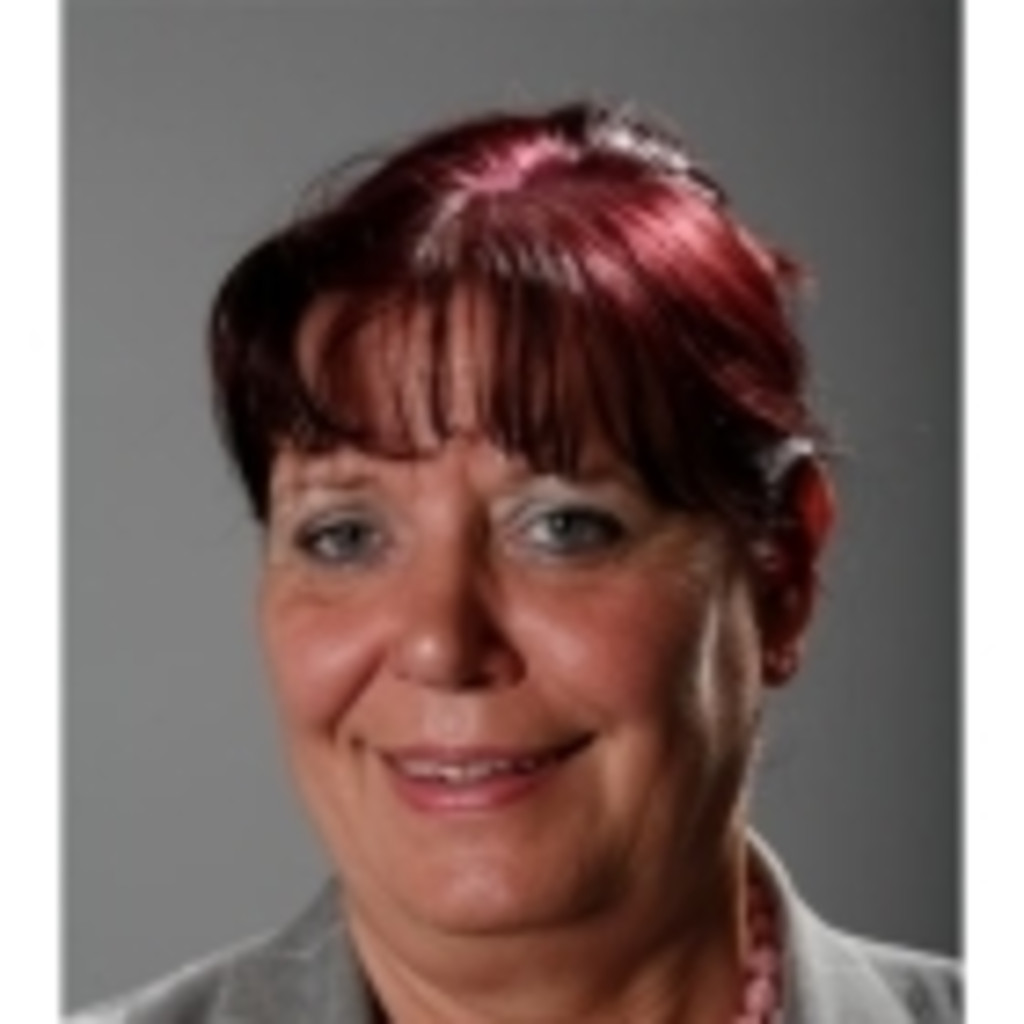 Brigitte Schramm - Öffentlichkeitsarbeit und Bestattungsberaterin - Grieneisen GBG Bestattungen ...