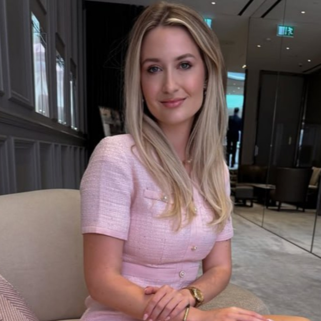 Elizabeth Morgan - Key Account Manager - Solace GmbH | XING