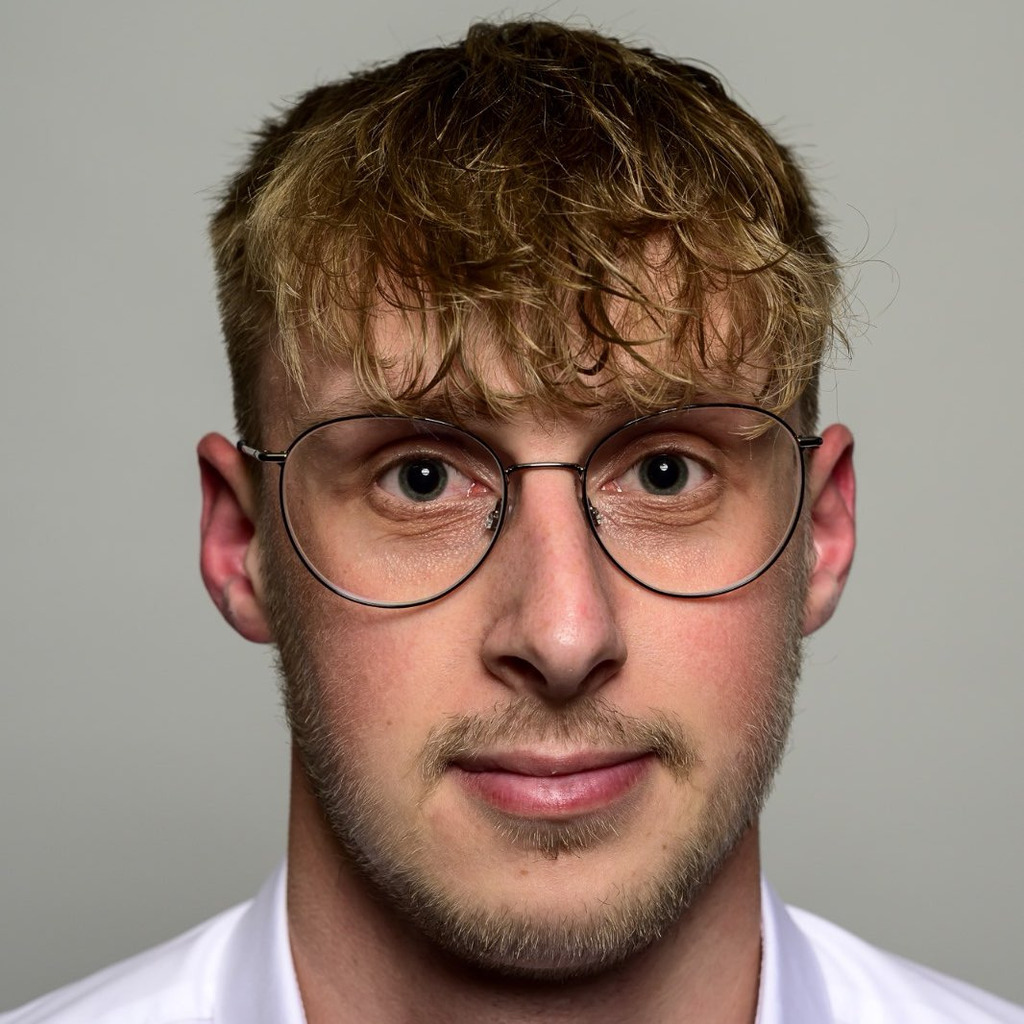 Lukas Schmitt - Werkstudent - Personalbetreuung - Universitätsklinikum des Saarlandes | XING