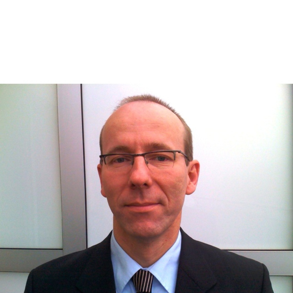 Dr. Wilhelm Hackmann - Senior Manager Simulation / Motor Design ...