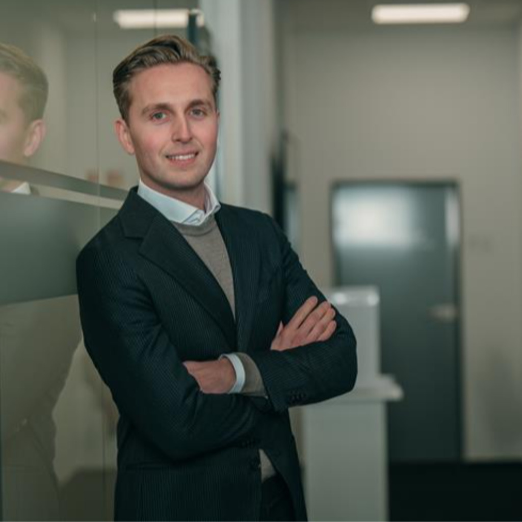 Tim Schneider - Stv. Personalleiter - Tiemeyer Gruppe | XING