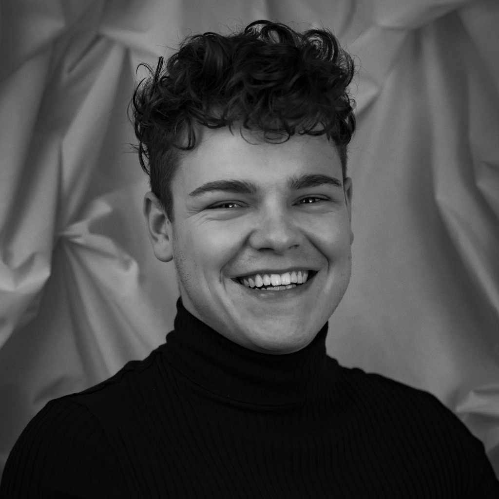 Adrian Voortman - Design - Hochschule Niederrhein | XING