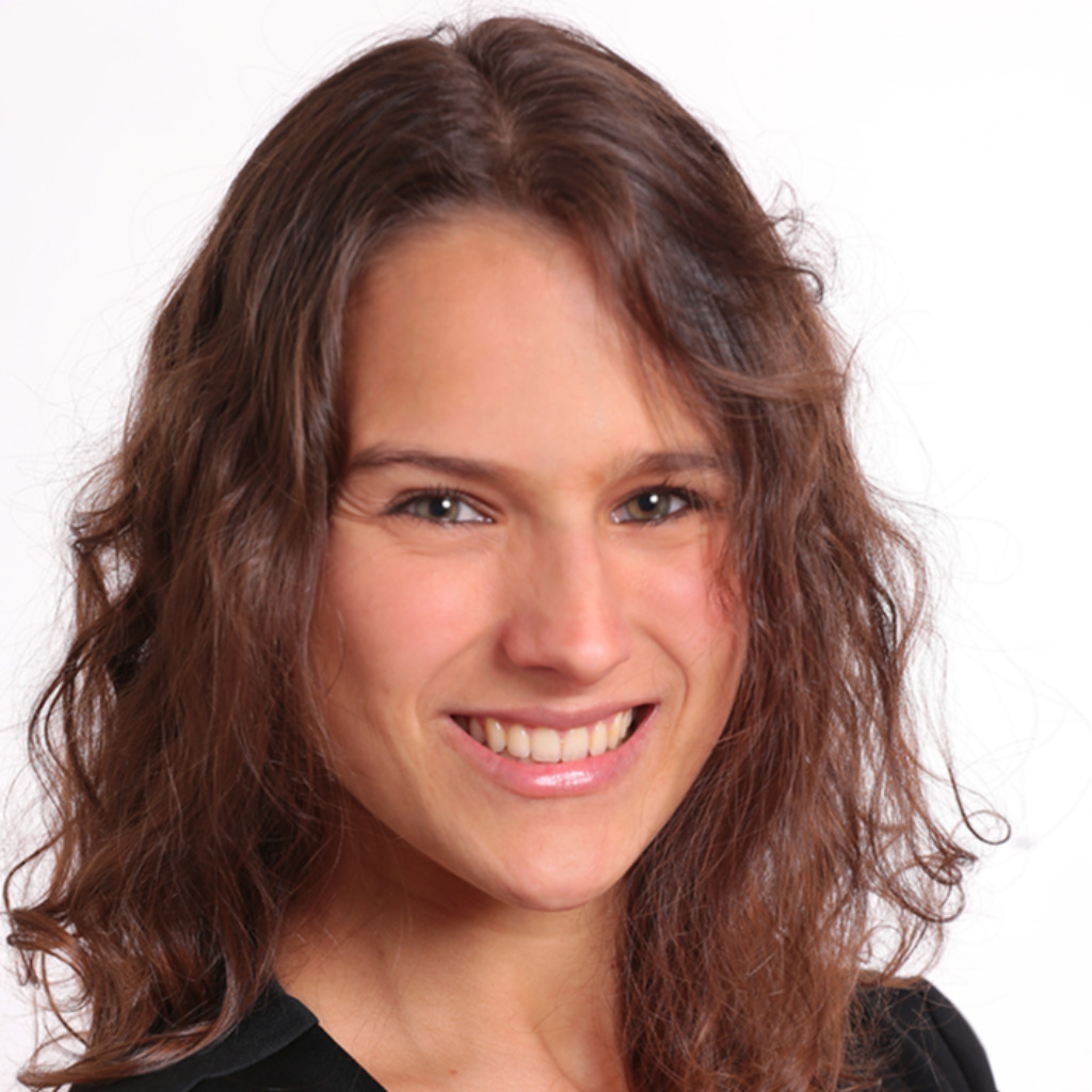 Cecilia Mendivil's Instagram, Twitter & Facebook on IDCrawl