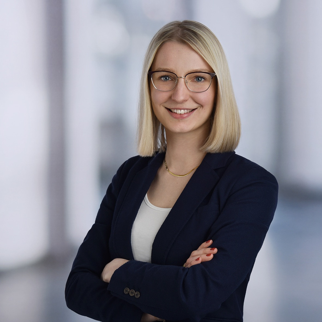 Lara Herrmann - Automobilhandel (BWL) - Duale Hochschule Baden ...