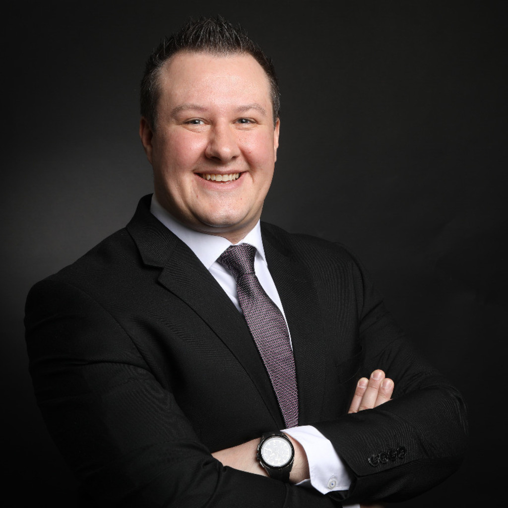 Benjamin Busch - Senior Global HRIS Analyst - Signode Industrial Group ...