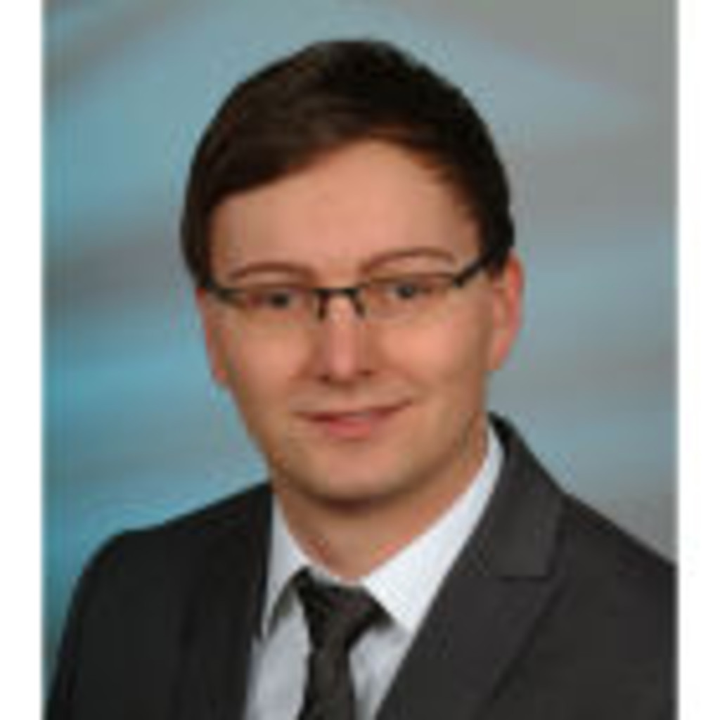 Dipl.-Ing. Eric Meurer - Sachbearbeiter Gesamtfahrzeug Dauerlauf - Dr ...