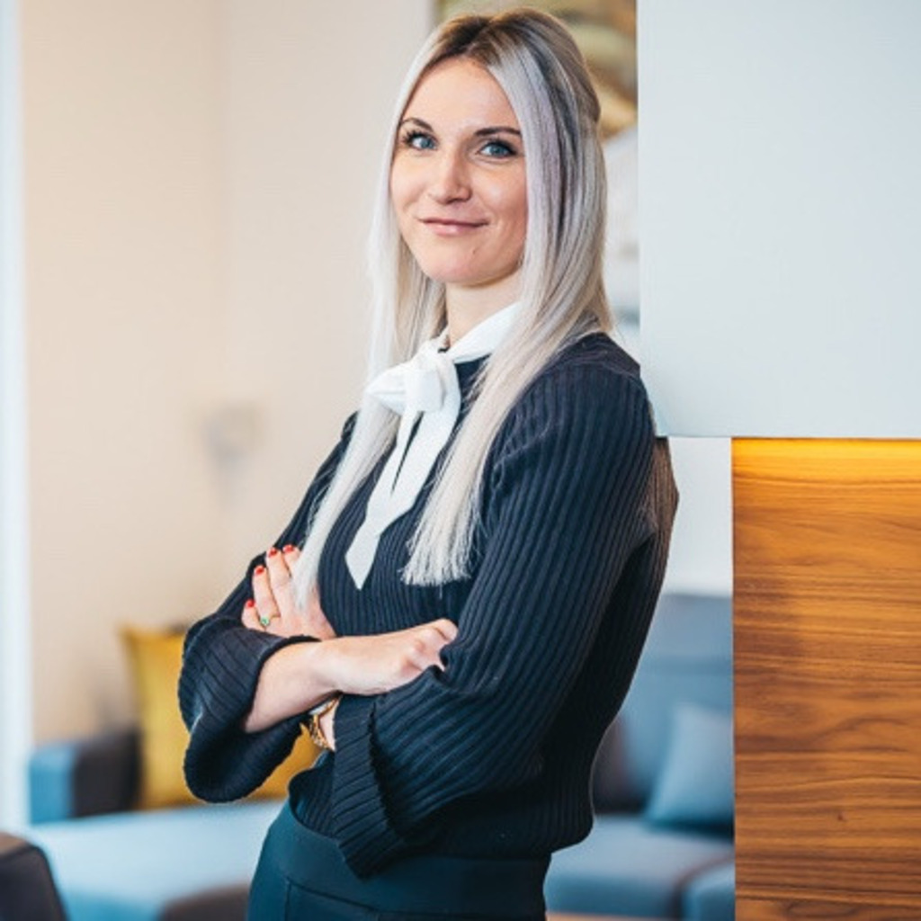 Sophie Klamt - Sachbearbeiterin Personal - D-I-E Elektro AG NL FEA ...