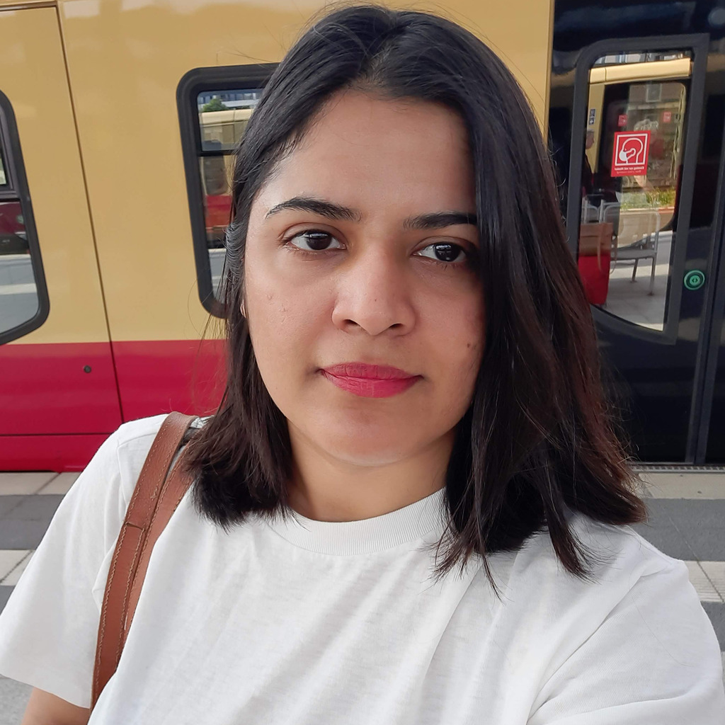 Amna Shafqat - Research Associate - Climate Change - The World Bank ...