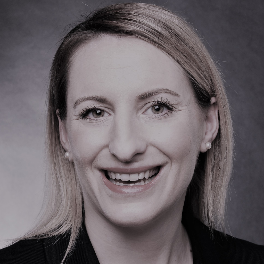 Nadine Pfitzenmeier - Steuerberaterin | Senior Manager | Proposals & Bidmanagement Assurance ...