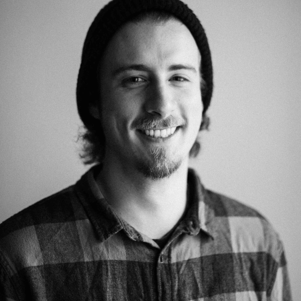 Daniel Höllinger - Senior Texter - Woran Wir Glauben GmbH | XING