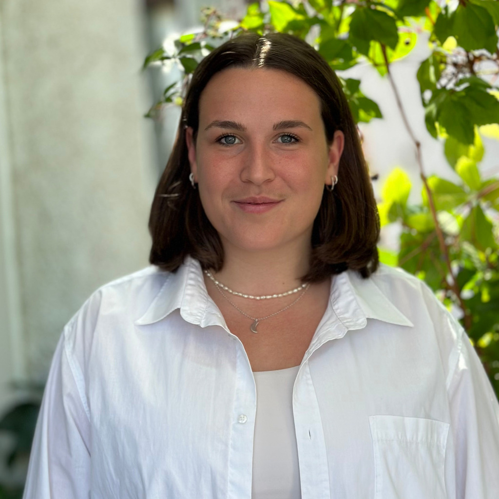 Anna Kaudel - Staatswissenschaften - Uni Passau | XING