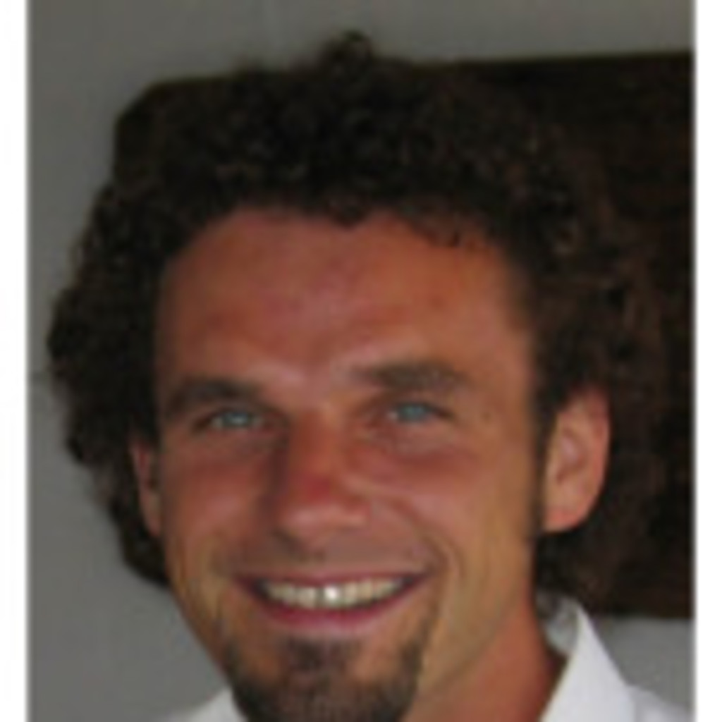 Michal Strnad - CEO - MS Medianets - www.medianets.net - (OPORTUNIDADES ...