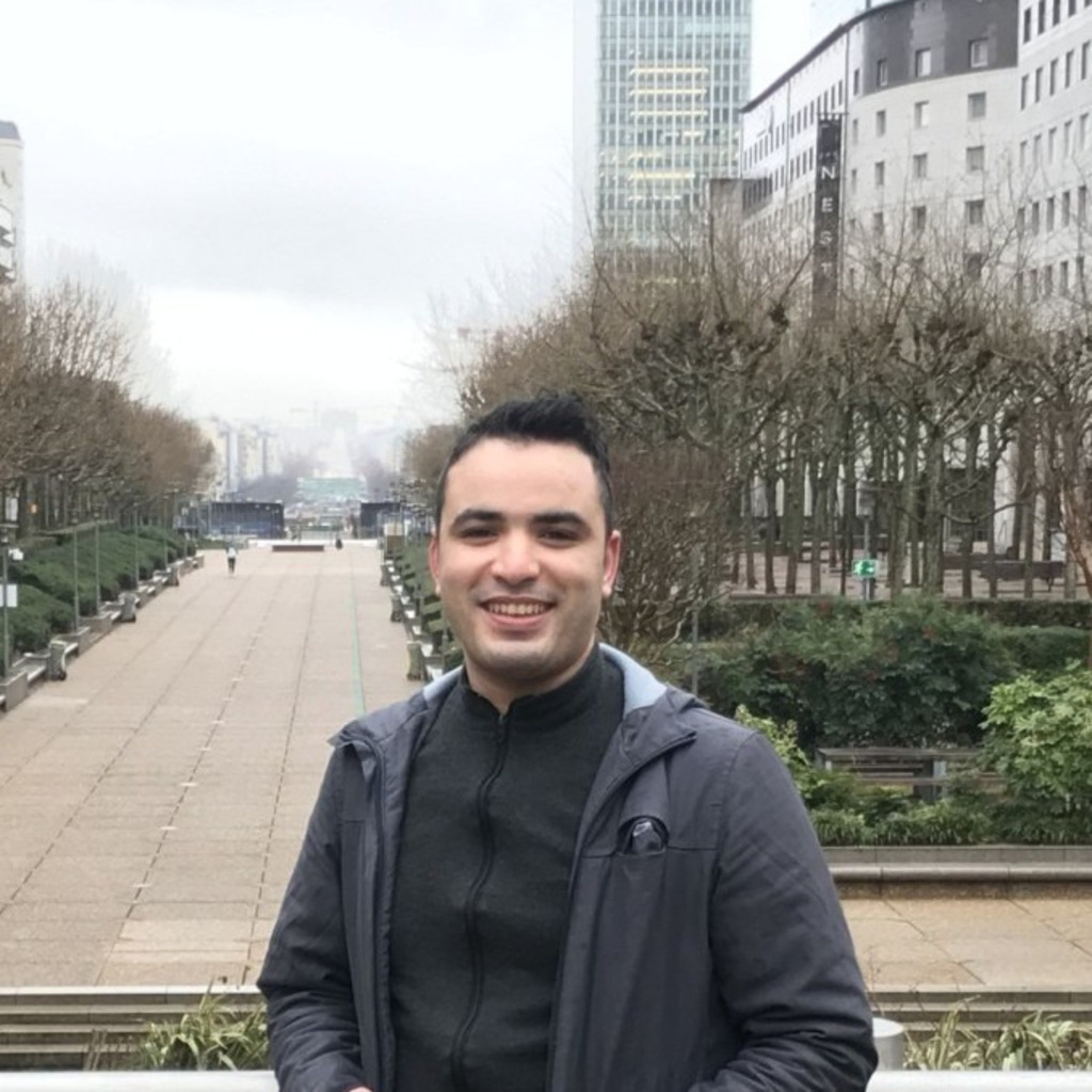 Redha BENSOUNA - Chargée de mission HSE - Valeo | XING