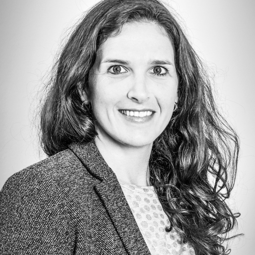 Mareike Nowak - Leitung Onlineshop & Produktdesign - obw Emden | XING