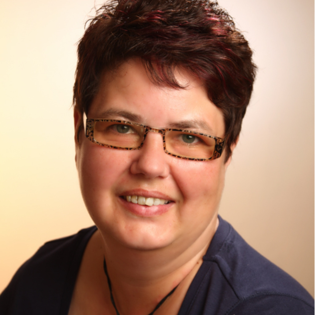 Karoline Kinzer - Payroll Specialist - Erlebnisland Eurostrand GmbH ...