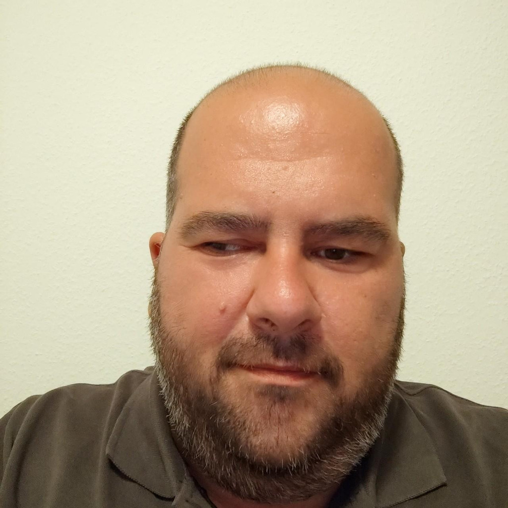 Dejan Botic - Elektromonteur - EQOS | XING