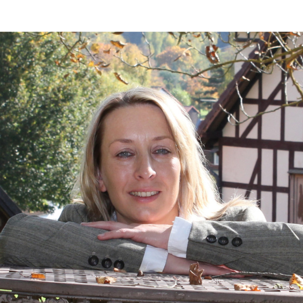 Simone Becker - Physiotherapeutin - Physiotherapiepraxis | XING