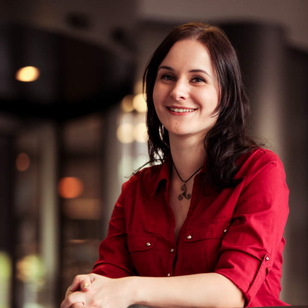 Sandra Weiner - Head of Marketing - watttron GmbH | XING