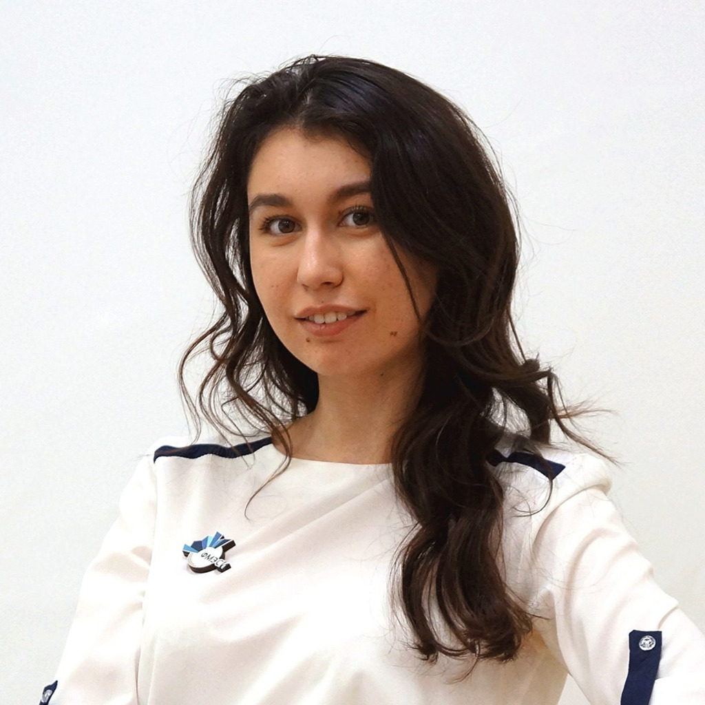 Anastasia Cissa - Working Student - SIEMENS | XING