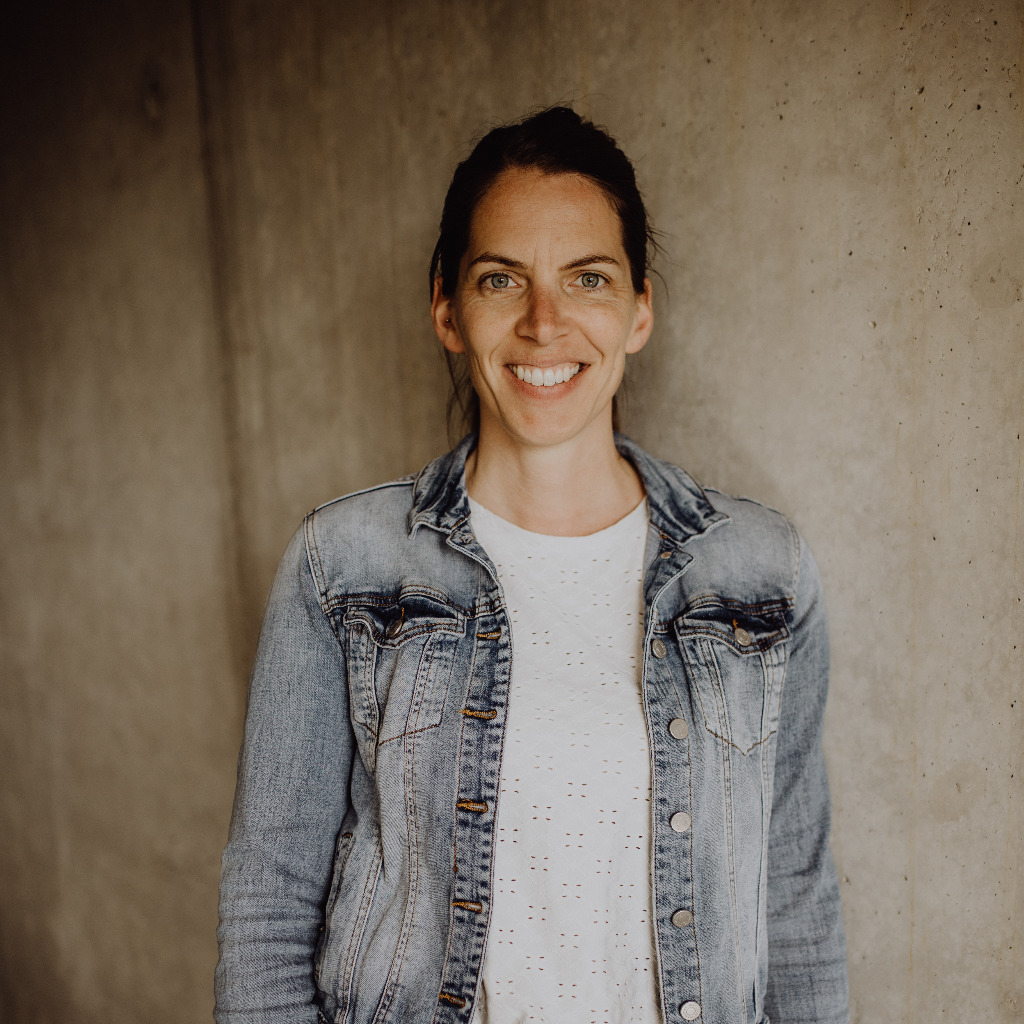 Alexandra Busch - Prokuristin - THORN Gestaltender Metallbau | XING