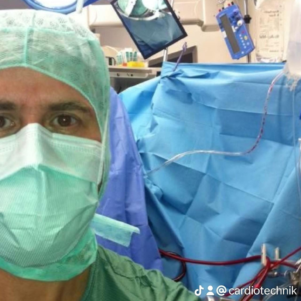 Alexander Gerhardt - Pflegefachmann - USZ Zürich | XING