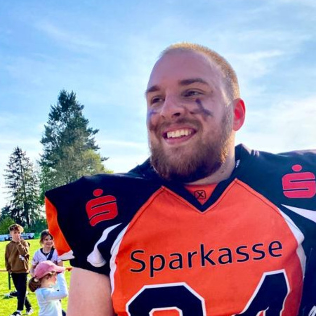 Tim Böhm - Fachverkäufer - Wurzbacher GmbH | XING