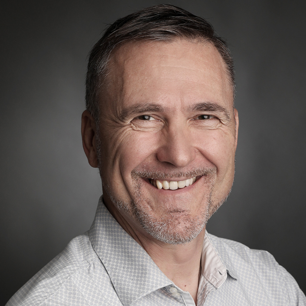 Robert Popp - Head of Finance and Controlling - fortiss Gmbh | XING