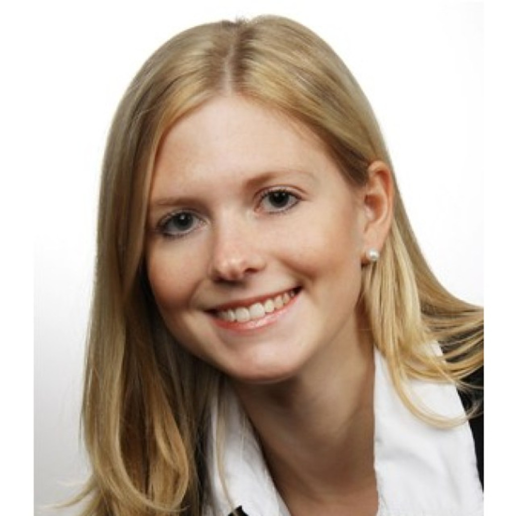 Laura Henn - HR Service Experte Vertragsmanagement und ...