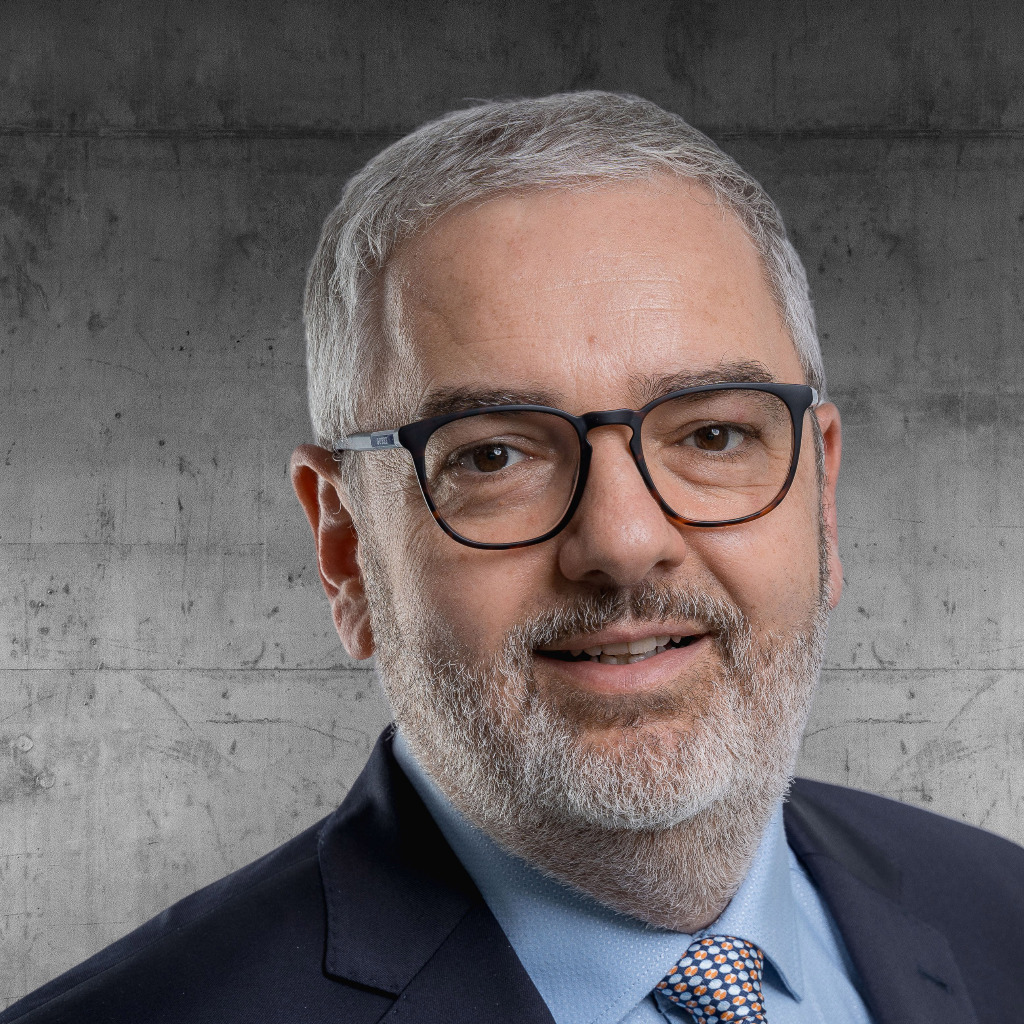 Martin Bess - Relationship Manager International Real Estate Financing ...