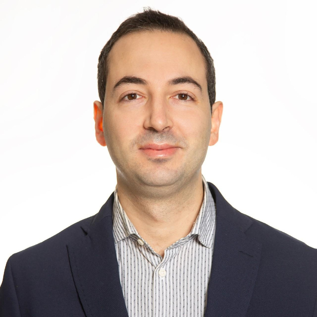 Luigi D'Innocenti - Junior Manager Group Reporting and Consolidation ...