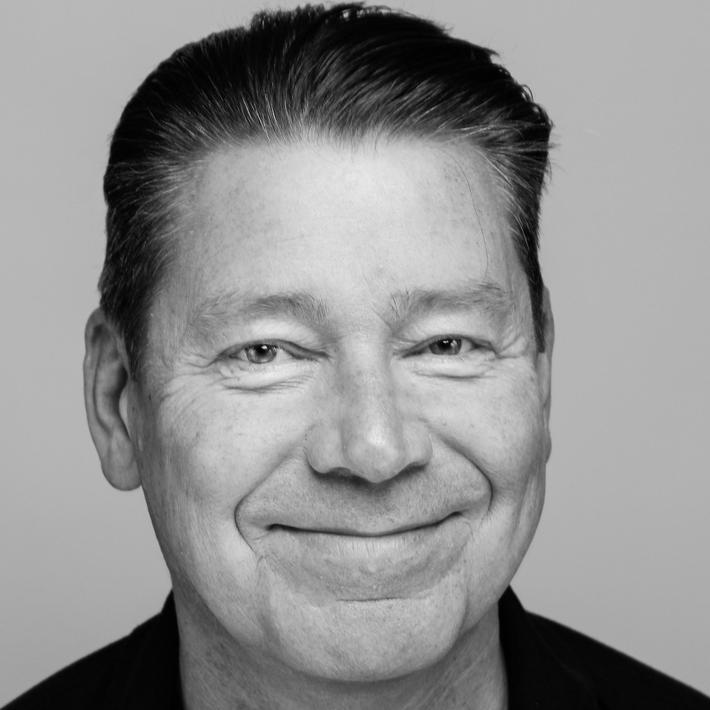 Patrick Schenk - USV Systeme - Notfall Energiemangment - Delta ...