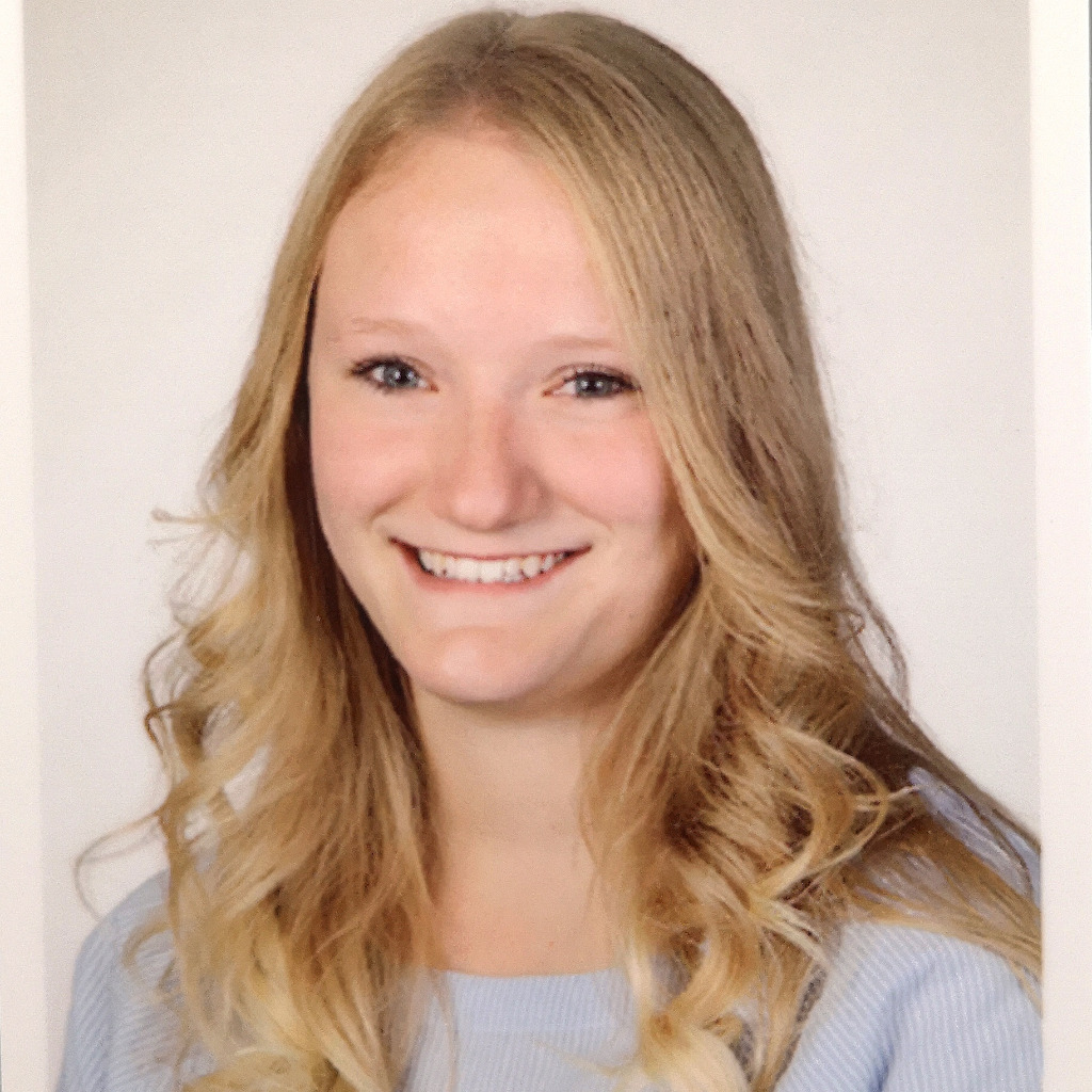 Lisa Schmidt - Leiterin Nachhaltigkeit und Compliance - Bikar Metalle ...